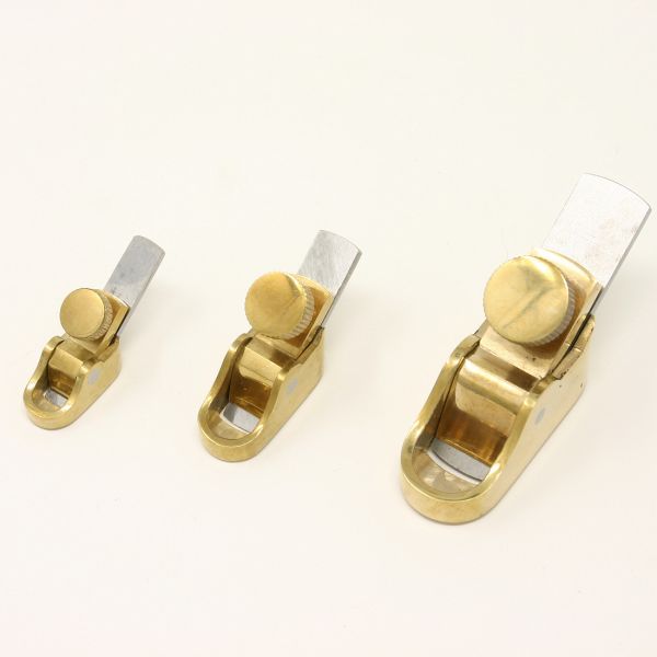 Pialletti bombati in ottone